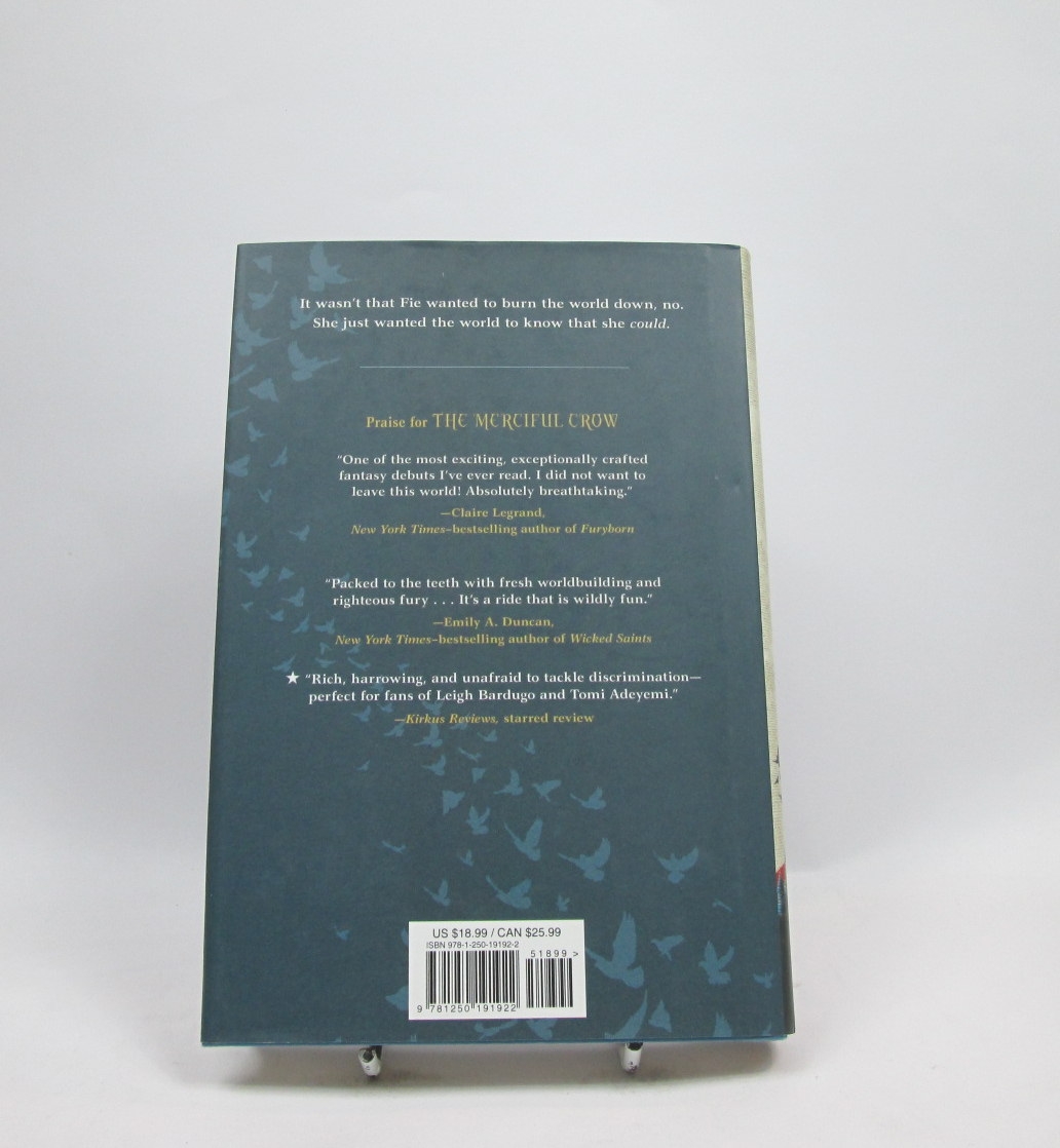 The merciful crow (the merciful crow series, 1)